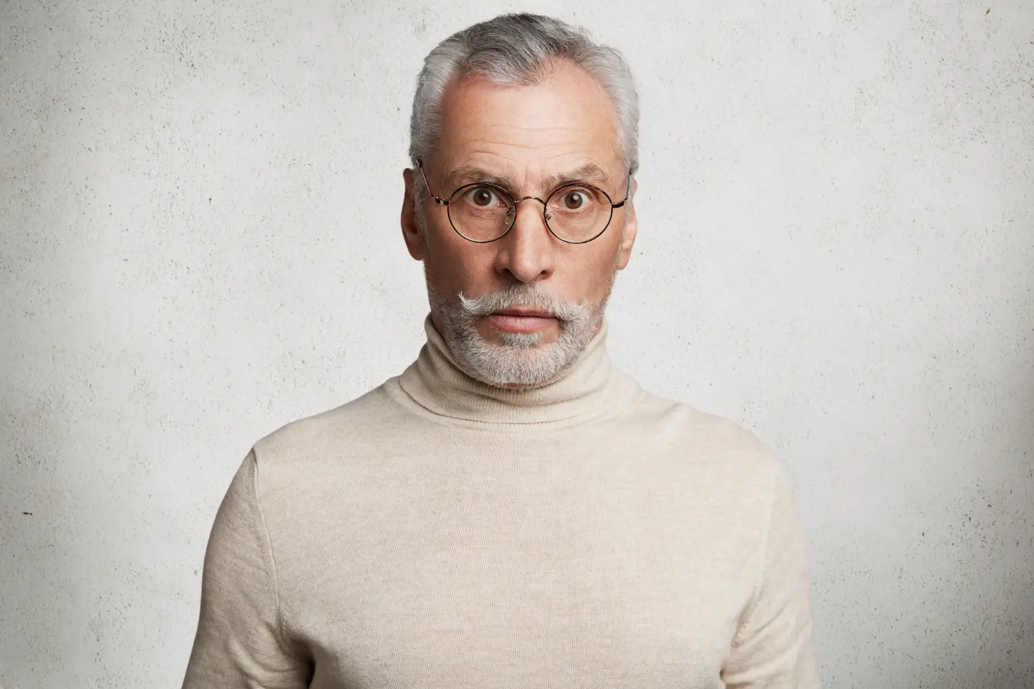 The Psychology Behind Smile Anxiety And How To Overcome It